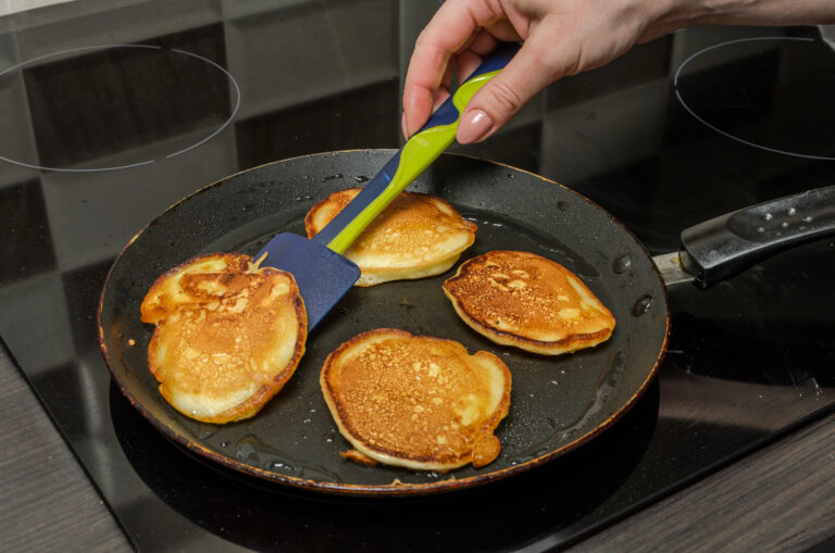 How to Make Perfect Pancakes Every Time [Step-by-Step Guide] - Laid ...