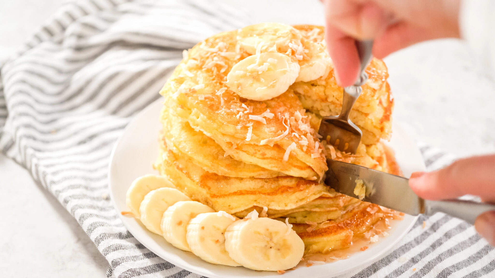 How to Make Pancakes with Perfectly Crispy Edges Every Time - Laid Back ...